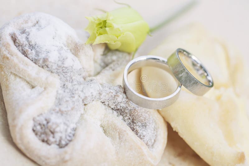 Sweet Wedding rings stock photo. Image of flower, accessories - 90657784