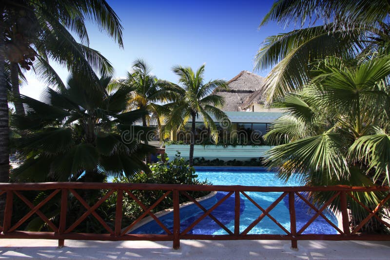 Swimming Pool in a Resort, Cancun, Mexico Editorial Stock Image - Image ...