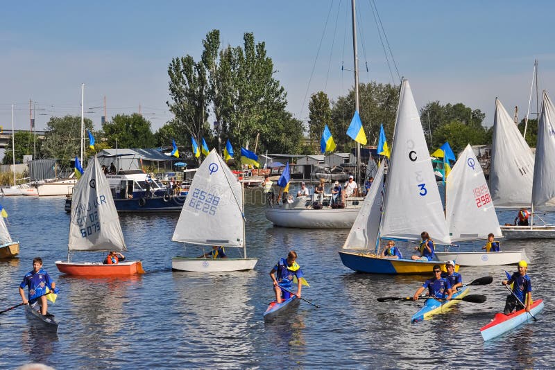 Swimming on sails. editorial photo. Image of antagonism - 230590071