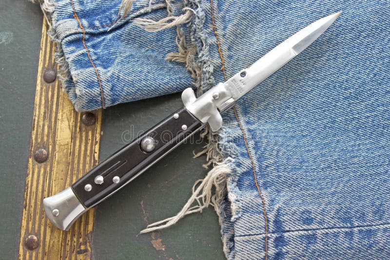 Switchblade knife stock image. Image of dangerous, crime - 47685187