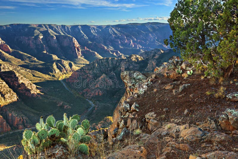 Sycamore Canyon stock photo. Image of sedona, fall, hiking - 86357354