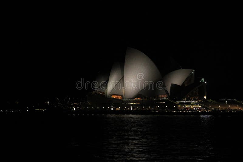 Sydney, 10 April 2016. Sydney Opera House at Night Editorial Image ...