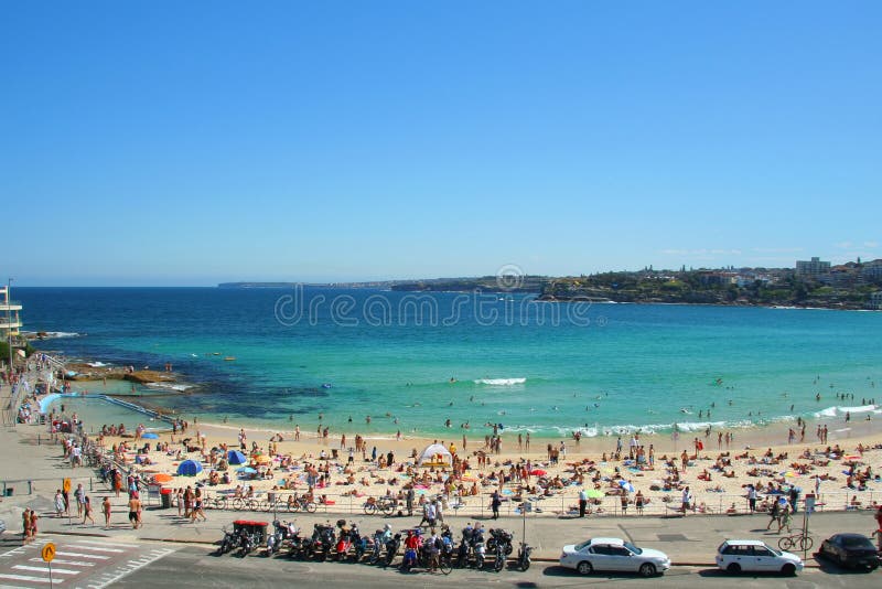 Boxing day on Bondi beach stock image. Image of boxing - 3021937