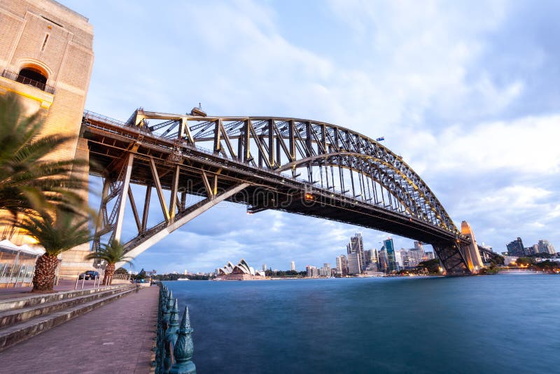 Sydney Harbour Bridge editorial photography. Image of building - 228386307