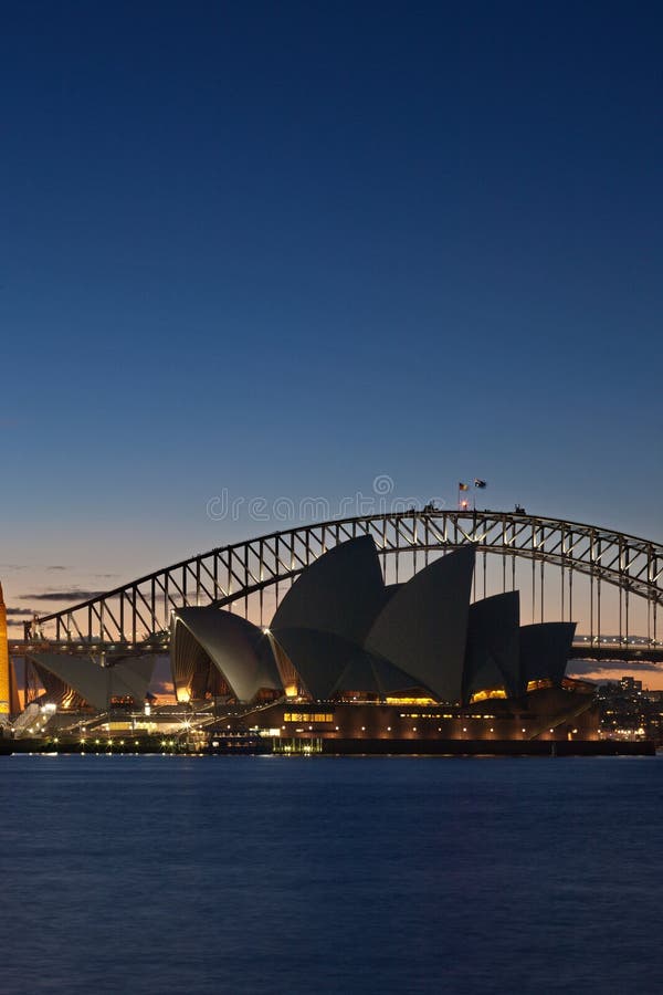 Sydney Harbour Bridge and Sydney Opera House at Su Editorial ...