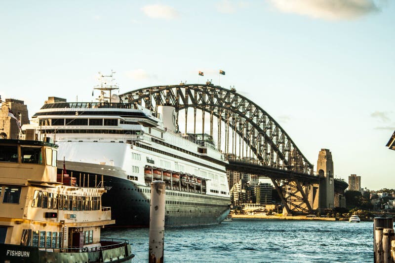 Sydney marina bridge editorial stock image. Image of city - 45317664