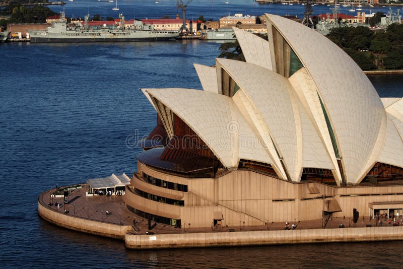 Sydney Opera House editorial image. Image of sydney, lookout - 20759390