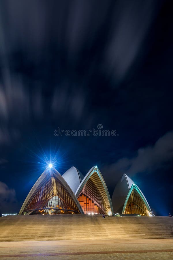 Sydney Opera House at Night Editorial Photography - Image of front ...