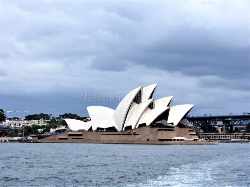 Sydney Opera House sails editorial stock photo. Image of sails - 139343878