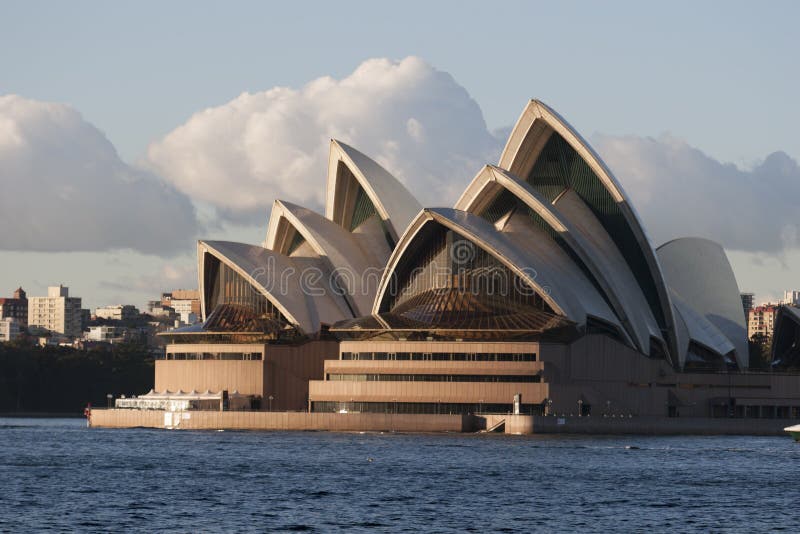 The Sydney Opera House editorial photo. Image of sunrise - 179233901
