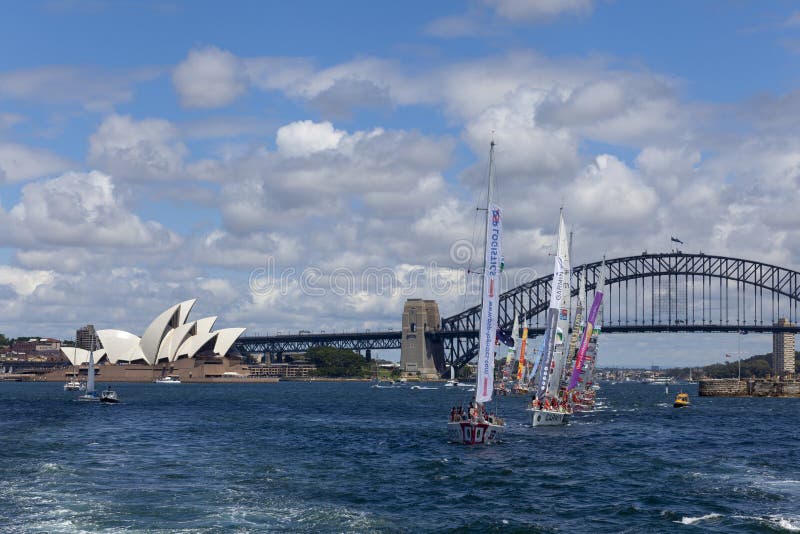 Sydney Skyline with Opera House and Sydney Downtown Editorial Stock ...