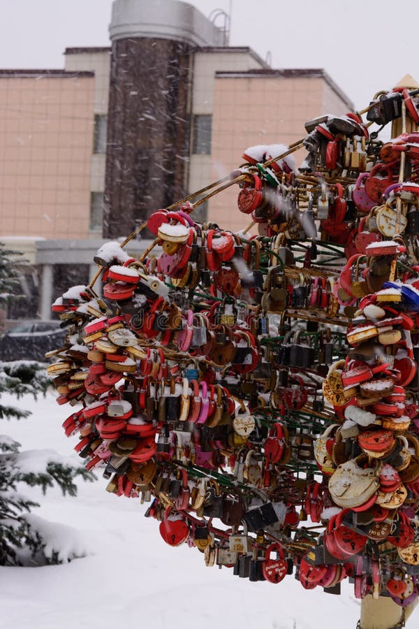 Symbol of Love Lock Hung on a Tree, and Throw the Key. Editorial ...