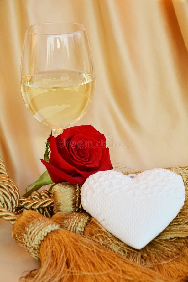 Symbolen van Liefde stock foto. Image of hart, valentijn - 82714778