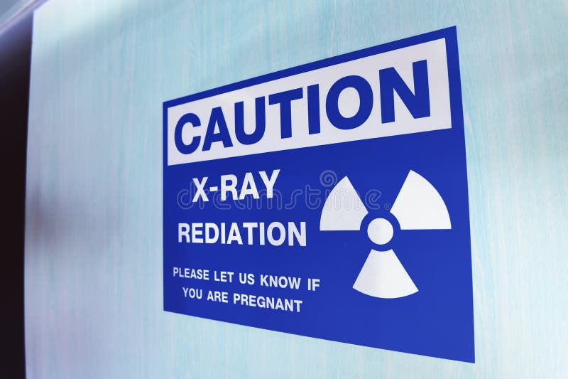 Het Symbool Van De Radioactiviteit Op Onscherpe Achtergrond Stock ...