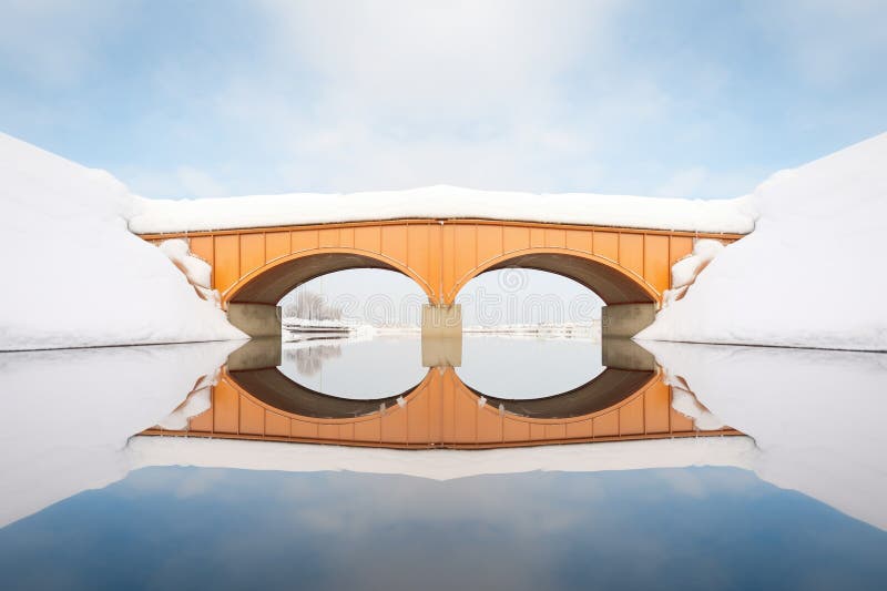 Symmetrical Shot of Snow Bridge, Ice Locked Channel Stock Image - Image ...