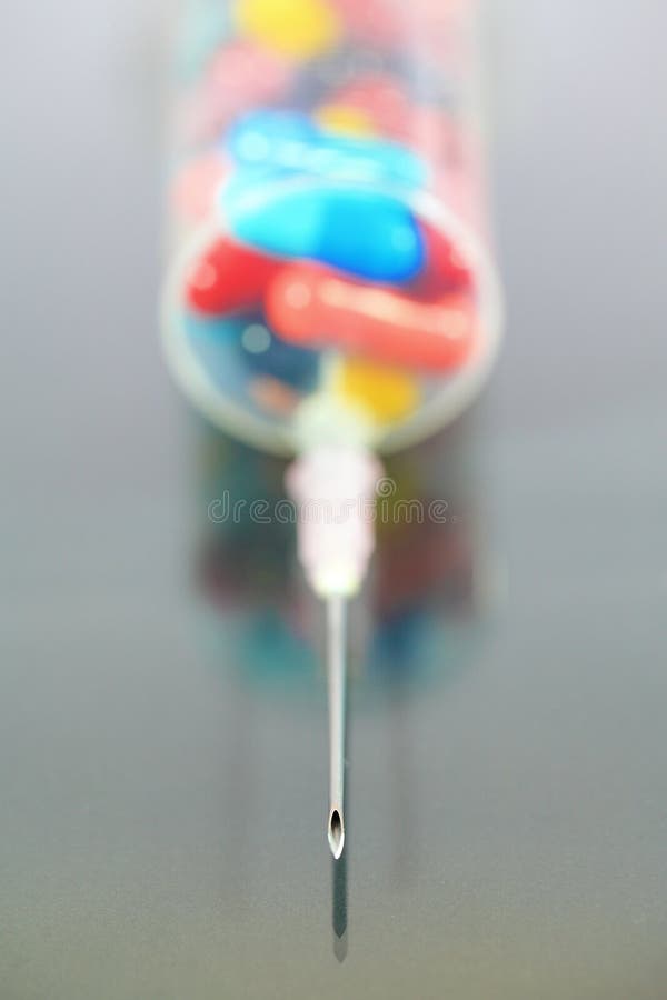Syringe And Drug Picture. Image: 28367906
