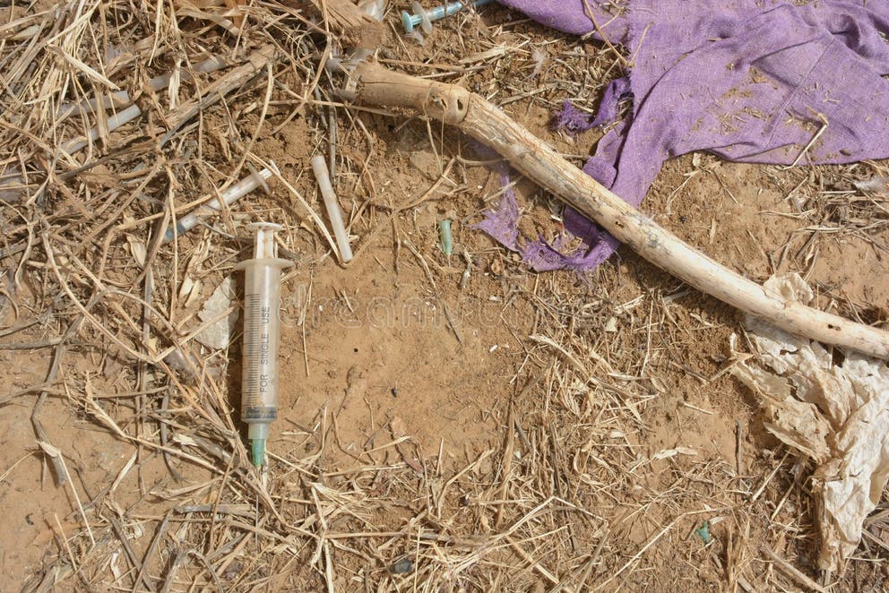 Syringe stock photo. Image of sting, hospital, dump, syringes - 36619420