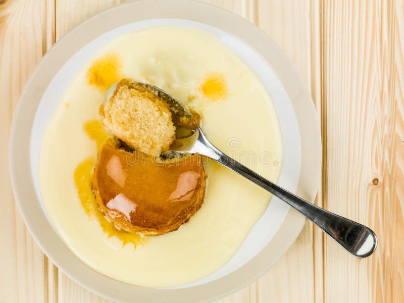 Syrup or Treacle Sponge Pudding with Custard Stock Photo - Image of ...