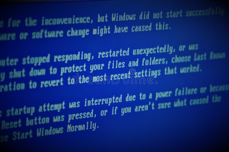 System Error Notification On Computer Screen Picture. Image: 84932547