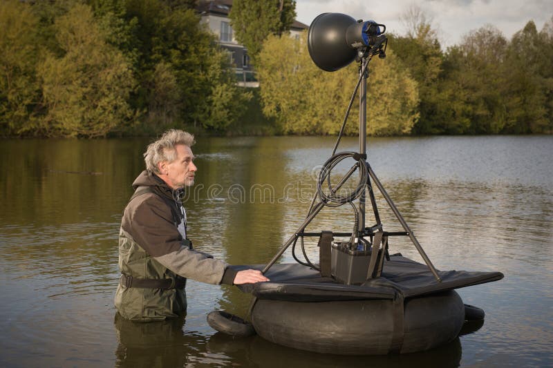 System of Floating Light Stand with Folding Platform for on Water ...