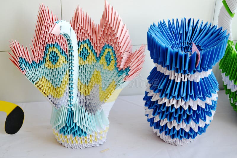 Sztuka origami obraz stock. Obraz złożonej z origami - 28491993