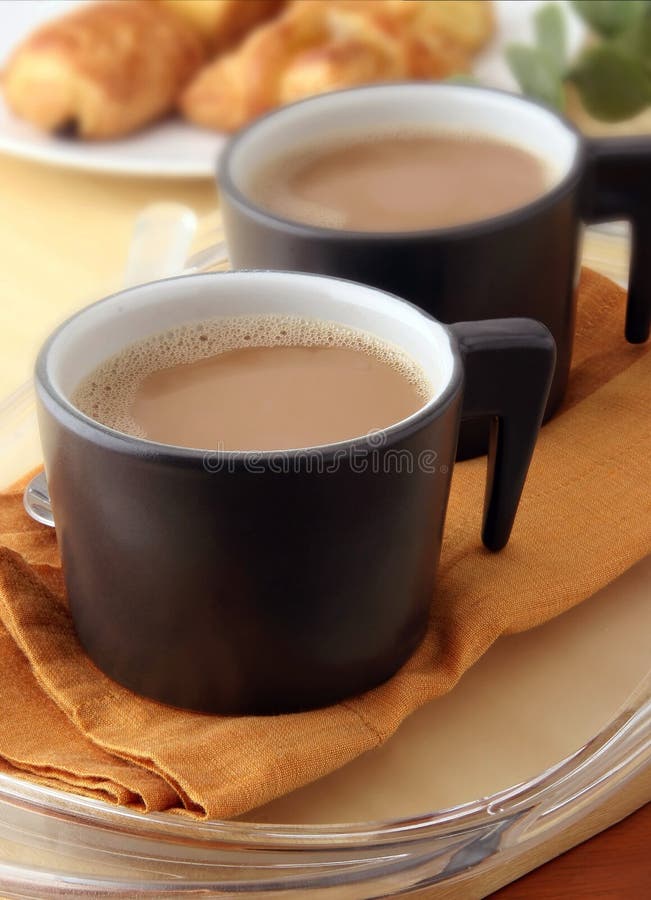 Té Latte imagen de archivo. Imagen de primer, leche, taza - 11839217