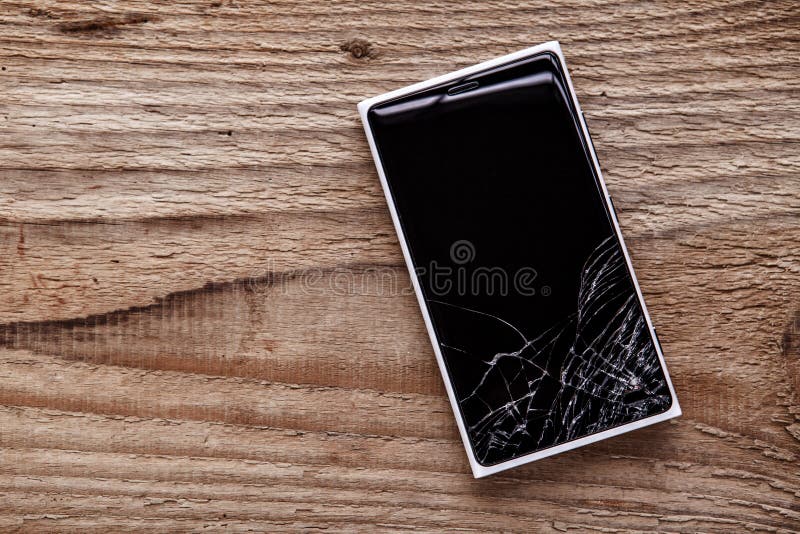Téléphone cassé photo stock. Image du matériel, réparation - 43476032