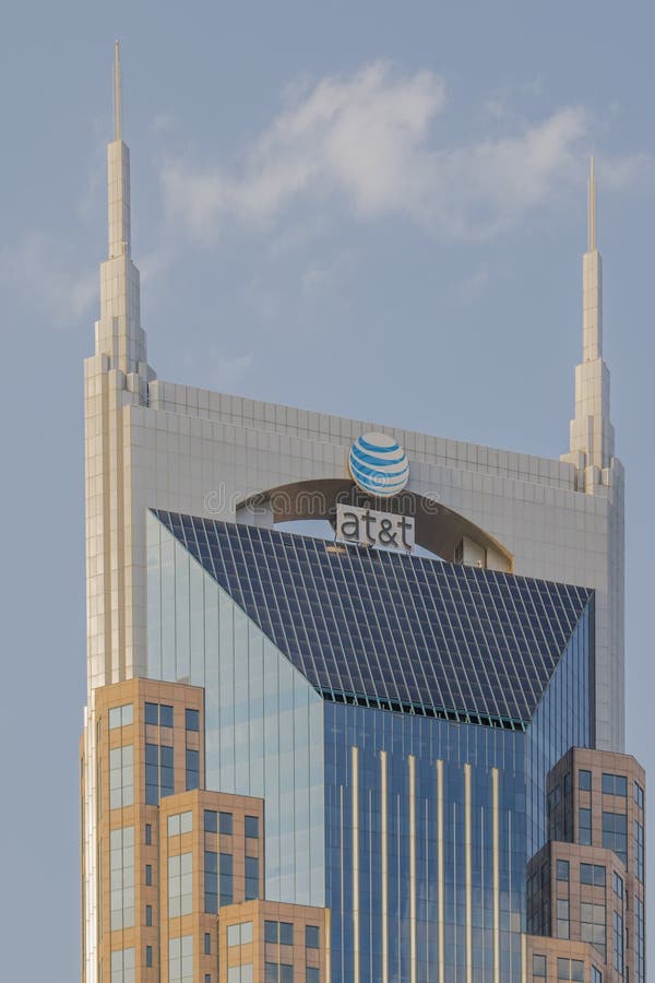 At&T Building editorial photo. Image of telecom, corporation - 75303571