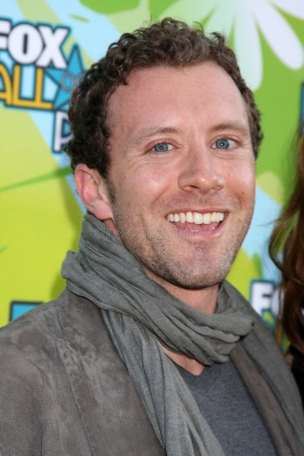 T.J editorial image. Image of thyne, arriving, paley - 24570940