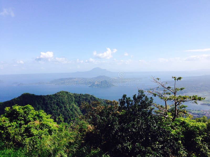 Taal Lake editorial stock image. Image of volcano, majestic - 52011454