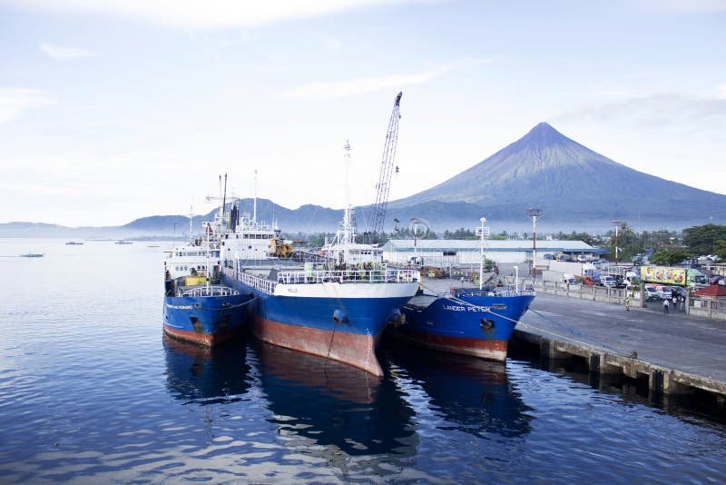 Tabaco Port Albay editorial stock photo. Image of location - 170181163