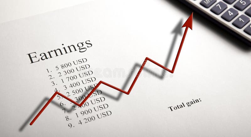 Table with Earnings with Digits, Calculator and Diagram Stock ...