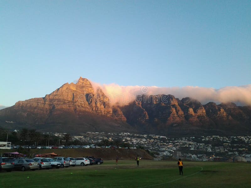 Table Mountain as sunset editorial stock image. Image of sunset - 43347169