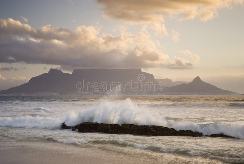 Table Mountain Outline Stock Photos - Free & Royalty-Free Stock Photos ...