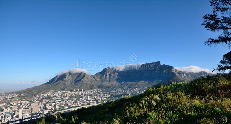 Table Mountain editorial photography. Image of town, table - 45407422