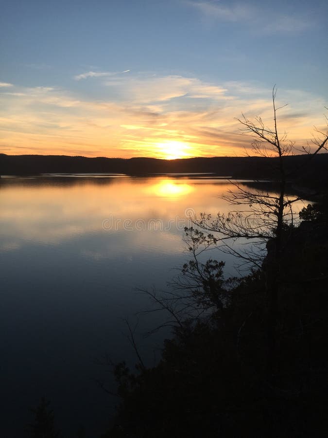 233 Table Rock Lake Sunset Stock Photos - Free & Royalty-Free Stock ...