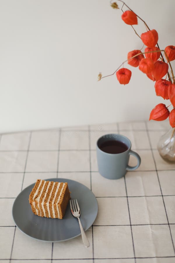 Table Setting for Breakfast with Delicious Cake, Aesthetic Look Stock ...