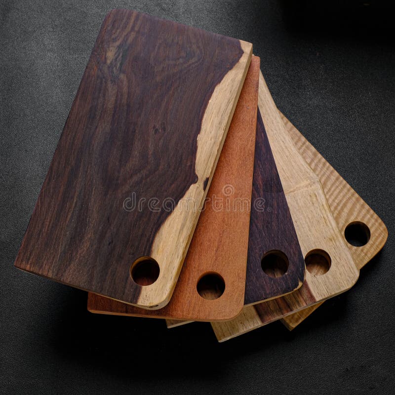 Tableros De Corte De Madera De Bloques De Corte Foto de archivo ...