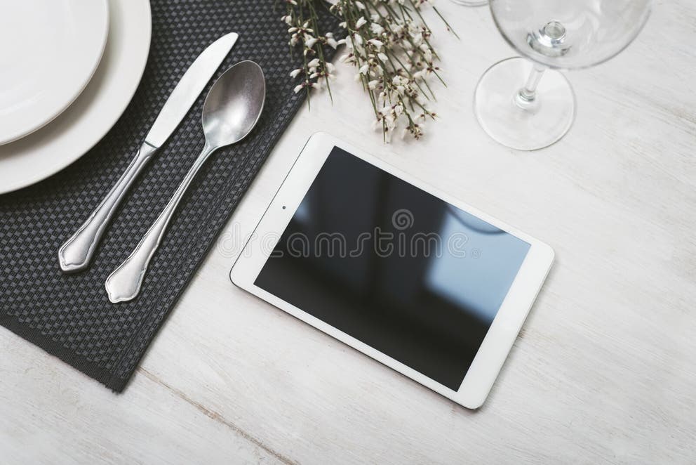 Tablet pc restaurant stock image. Image of order, iphone - 85510553