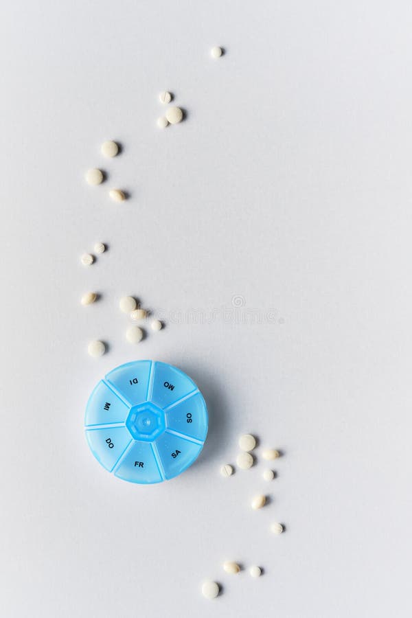 Tablet, Pill Dispenser and Tablets. Flat Lay, Top View on Off White ...