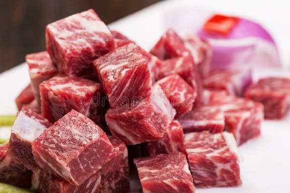 Tabletas Crudas De La Carne De Vaca Imagen de archivo - Imagen de ...