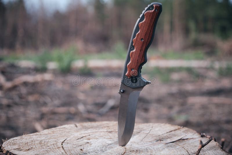 Tactical Knife for Survival and Protection Difficult Conditions, Stuck ...