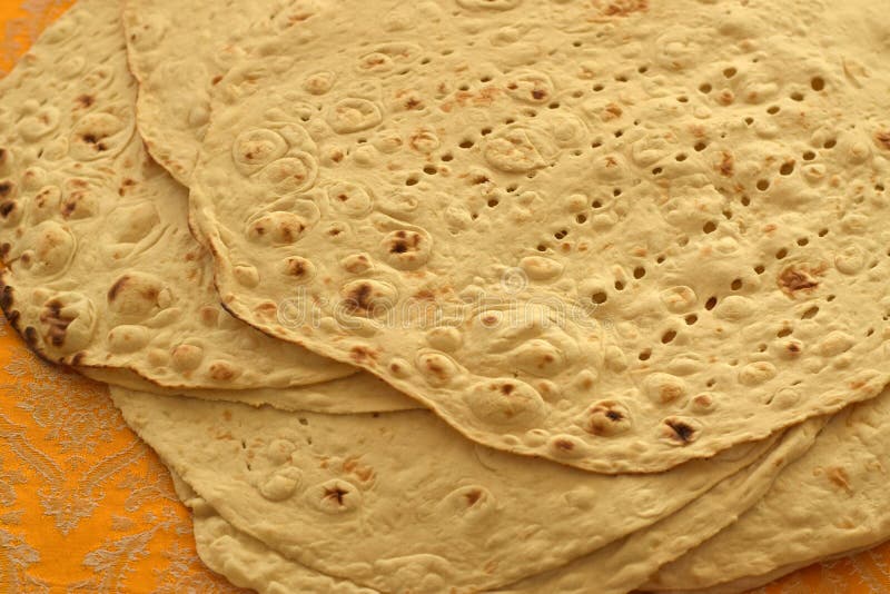 Taftan Bread, Iranian White Bread Stock Photo - Image of tandoors ...