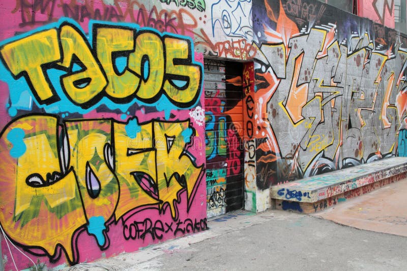 Tagged walls in Marseilles stock image. Image of friche - 45537569