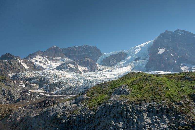 Tahoma Glacier Covers the Top of Mount Rainier Stock Photo - Image of ...