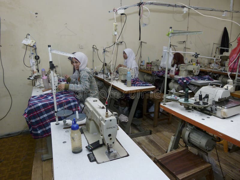 Tailor editorial stock image. Image of solo, central - 78320629