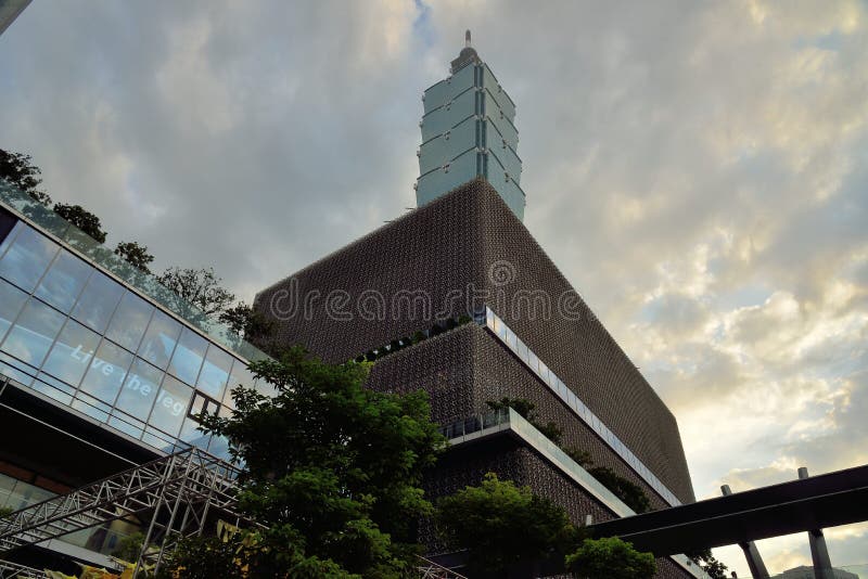 Taipei Building, in Taiwan stock photo. Image of area - 148303850