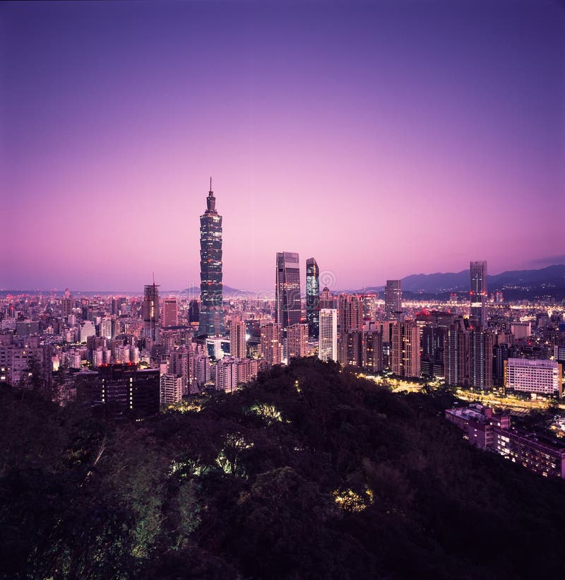 Taipei Skyline, Xinyi District Stock Image - Image of outside, business: 401834887