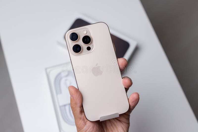 Unbox Apple Iphone 16 Pro Desert Titanium Editorial Image - Image of ...