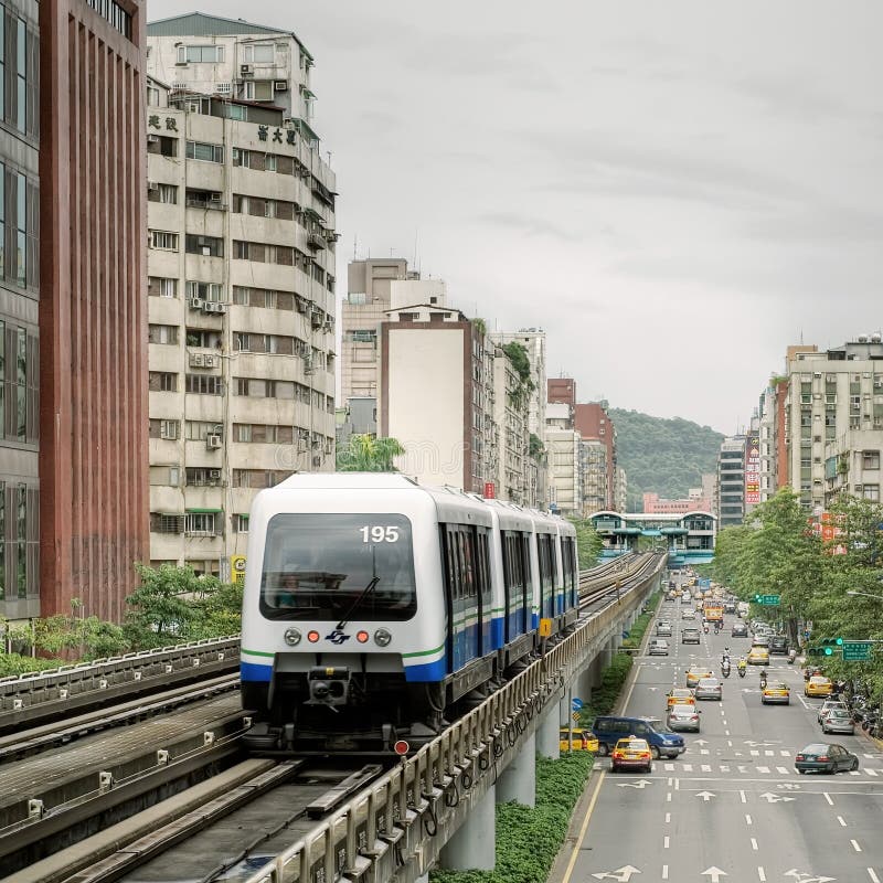 Manila Traffic, Philippines Editorial Photo - Image of metro, hour ...